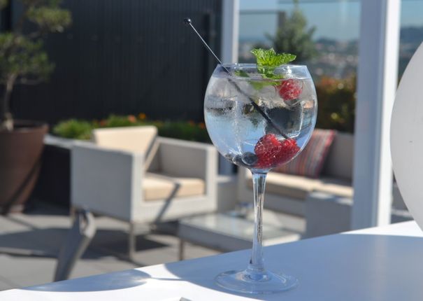 Portobello Rooftop & Bares - Premium Downtown Porto